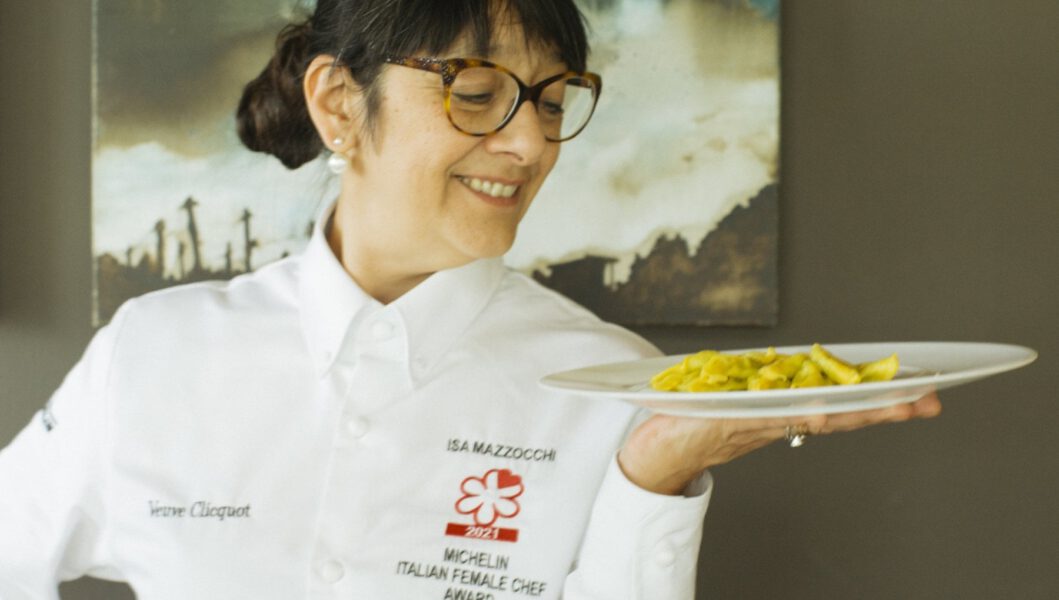 From Housewives to Entrepreneurs: Women in the Kitchen - Italy Segreta ...