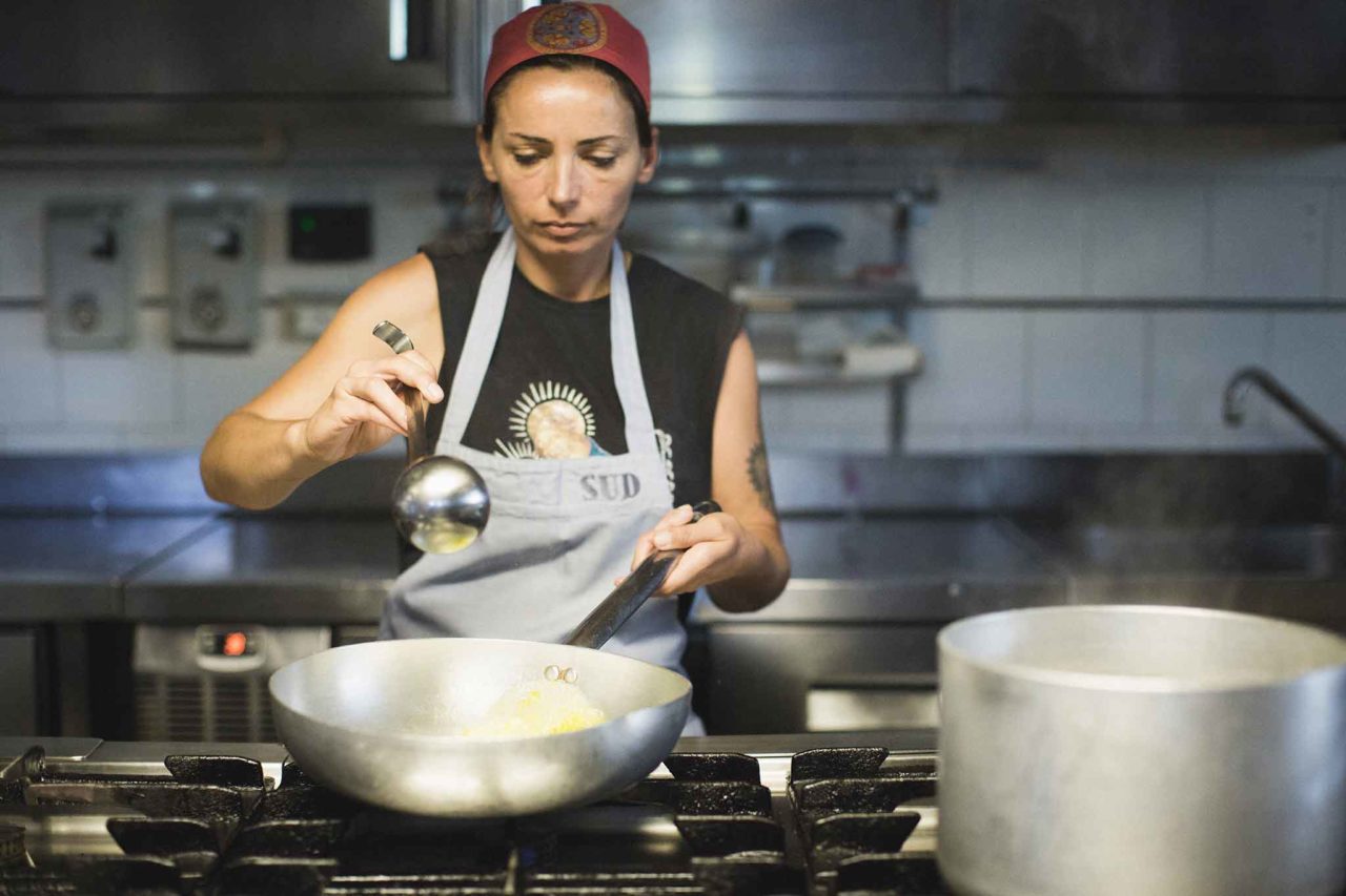 From Housewives to Entrepreneurs: Women in the Kitchen - Italy Segreta ...