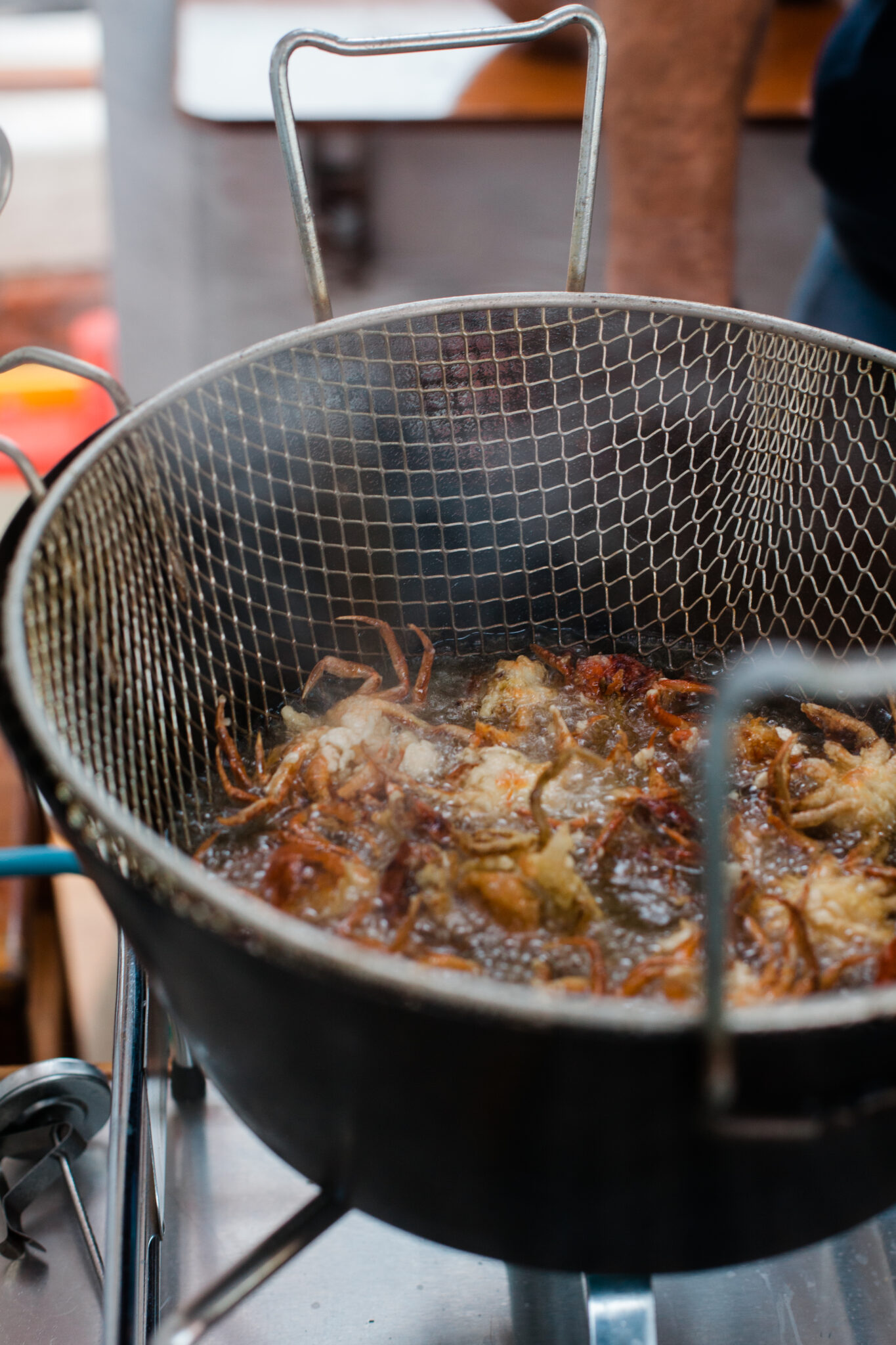 Deep-Fried Crabs and the Last of the Moecanti - Italy Segreta - Food