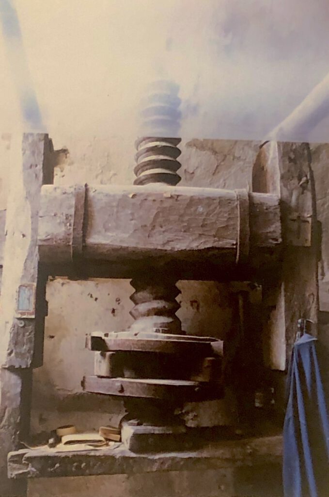 Inside Amalfi’s Last Handmade Paper Mill - Italy Segreta - Culture