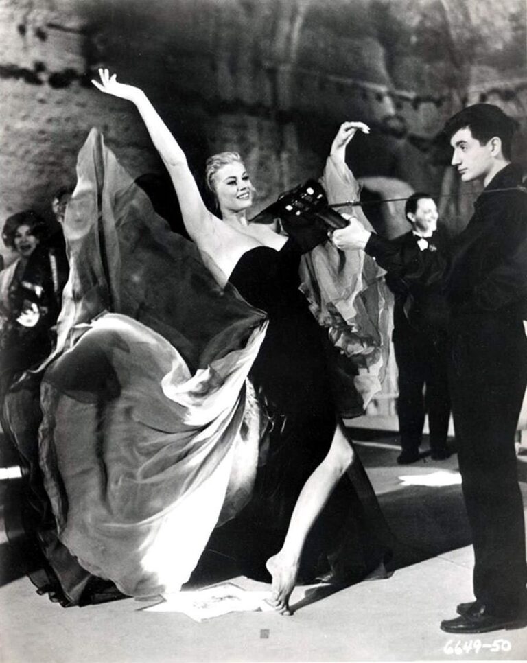 Director's Tailoring: How Cinema Created Made-in-Italy Style - Italy ...