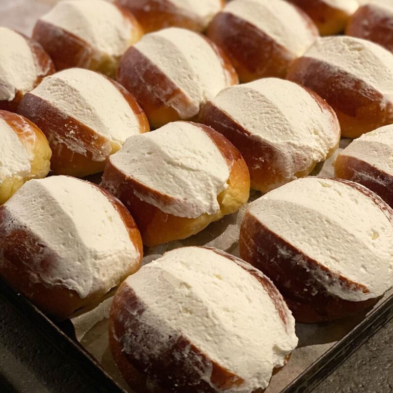 Sweetening the Deal: Maritozzi and the Art of Proposing in Rome - Italy ...