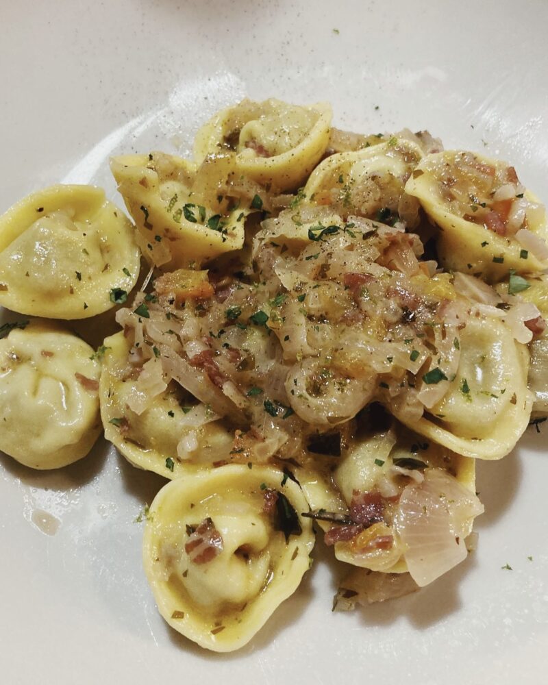 The 25 Essential Pasta Dishes to Eat in Italy, According to Italy ...