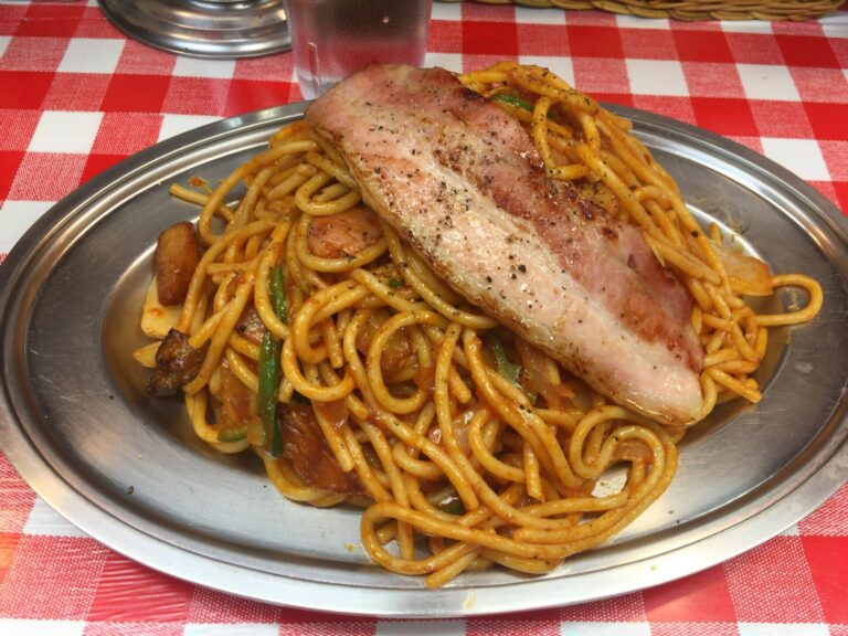 Around the World in 8 Spaghetti - Italy Segreta - Abroad