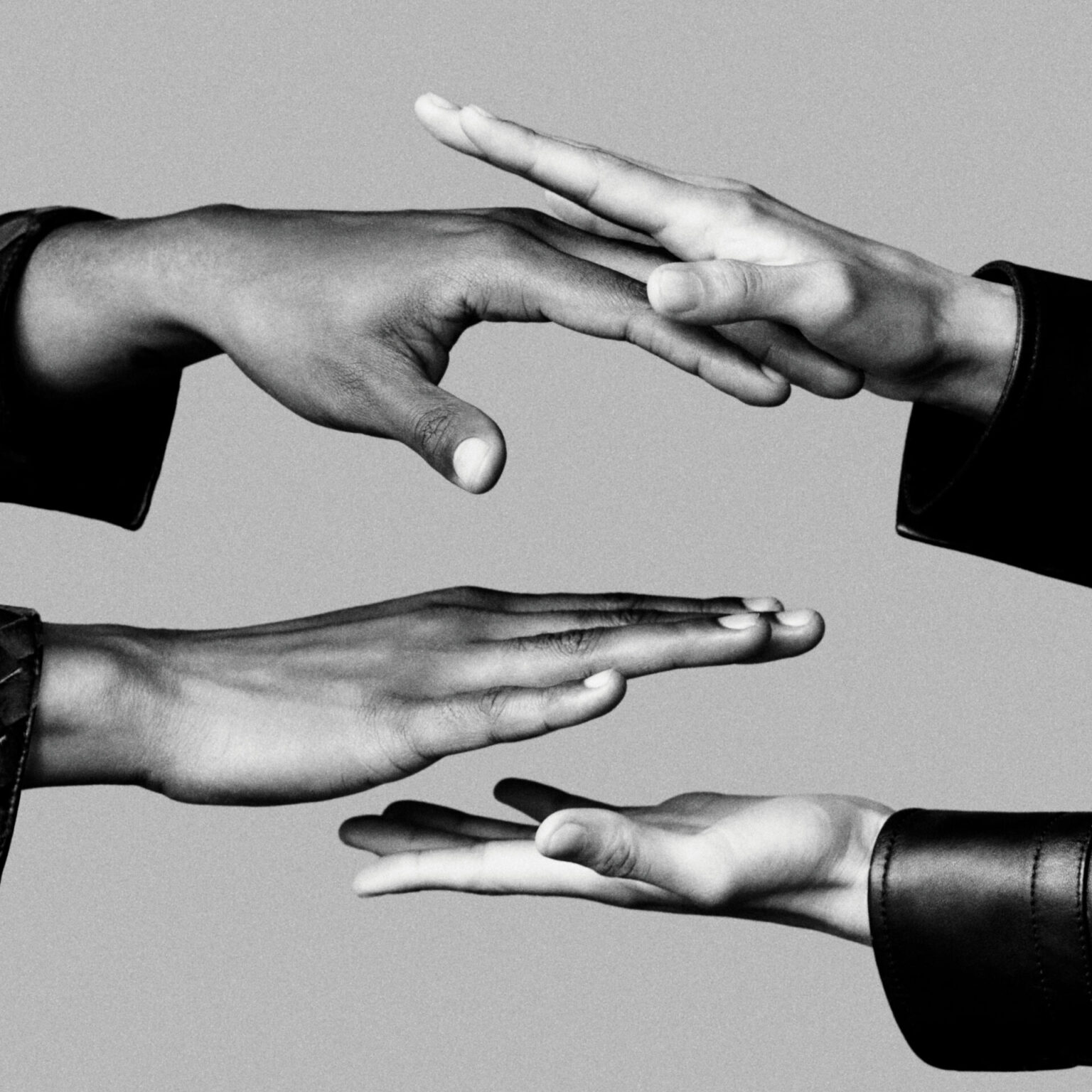 Come parlare con le mani: 6 gesti italiani da conoscere - Italy Segreta ...